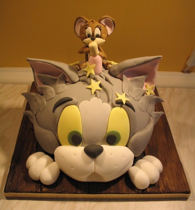 Tom_and_Jerry_cake_by_Dragonsanddaffodils – EntertainmentMesh