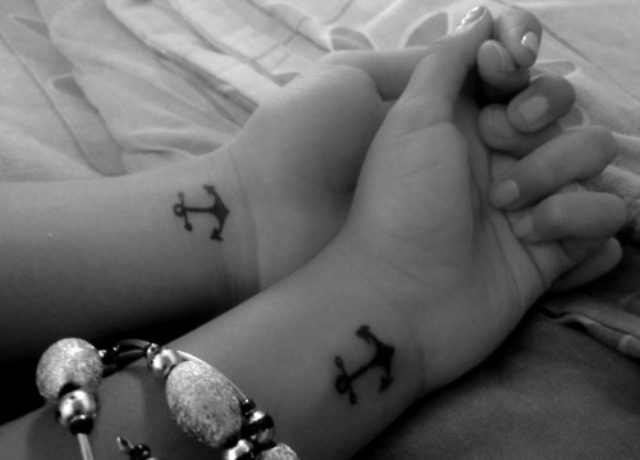 20+ Cute Matching Anchor Tattoos For Couples – EntertainmentMesh