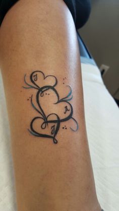 20+ Attractive Heart Tattoo Designs on Wrist – EntertainmentMesh